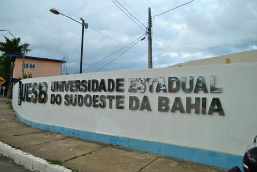 Uesb completa 30 anos de história com mais de oito mil estudantes ...